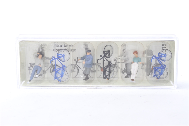 Preiser PR10515 Cyclists x 3