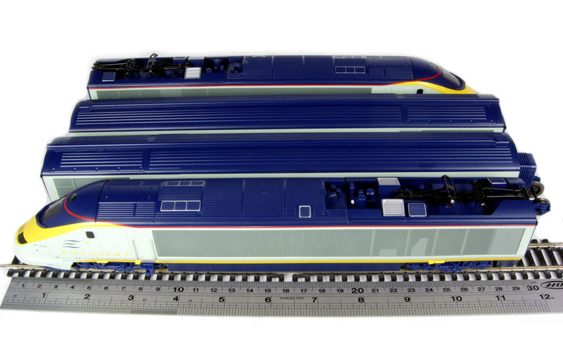 Hornby R1013.OW "Eurostar" complete train set. - Hattons