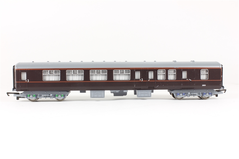 Hornby R1045 Marks & Spencer "The Royal Train Set" - Hattons