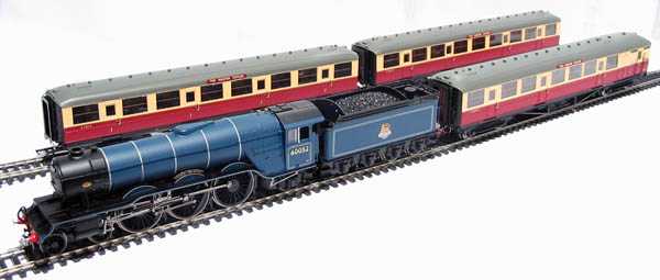 Hornby R1074 "Master Cutler" Premiere boxed complete train - Hattons