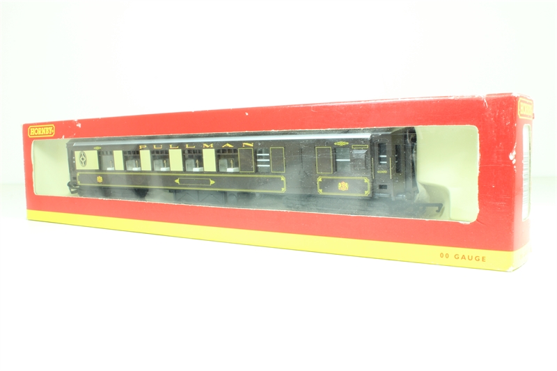 Hornby R233LN Pullman brake end coach