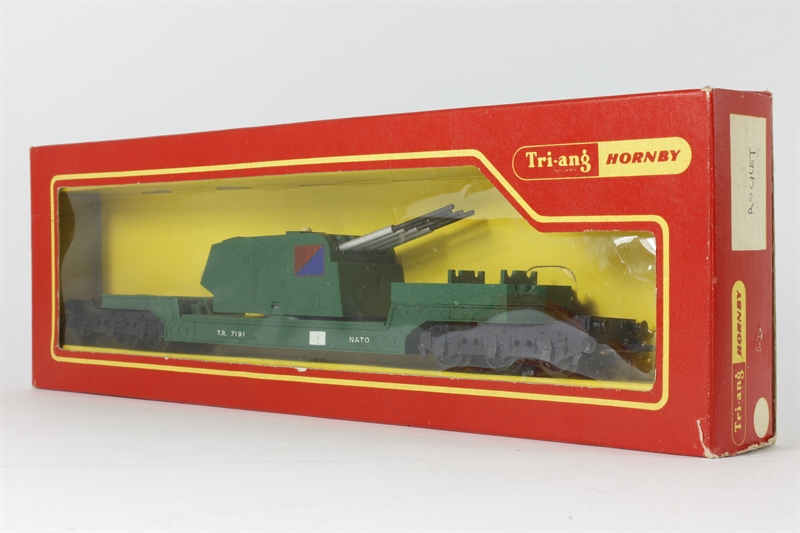 Tri-ang R343 4-Rocket Launcher TR 7191 - Hattons