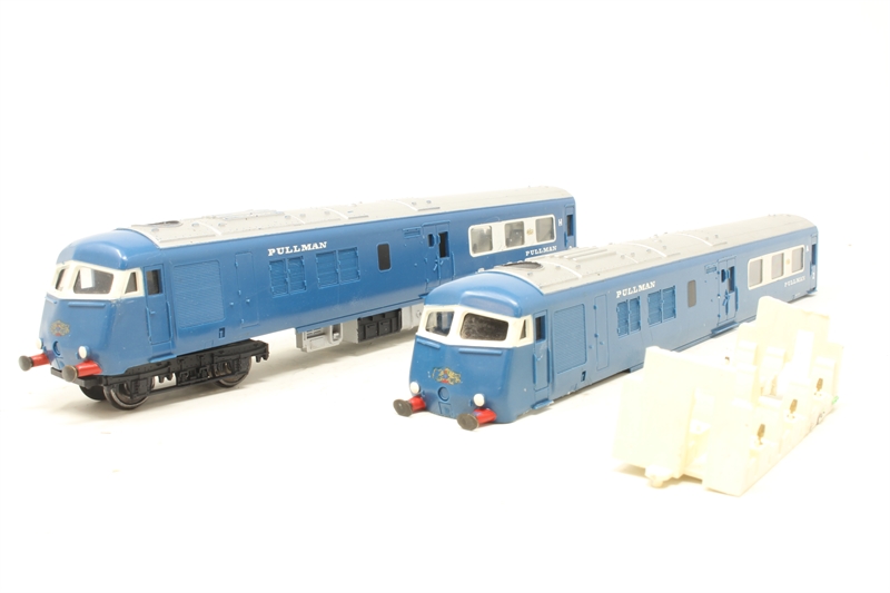 Tri-ang R555-R556 Class 251 'Blue Pullman' 2-car set in - Hattons