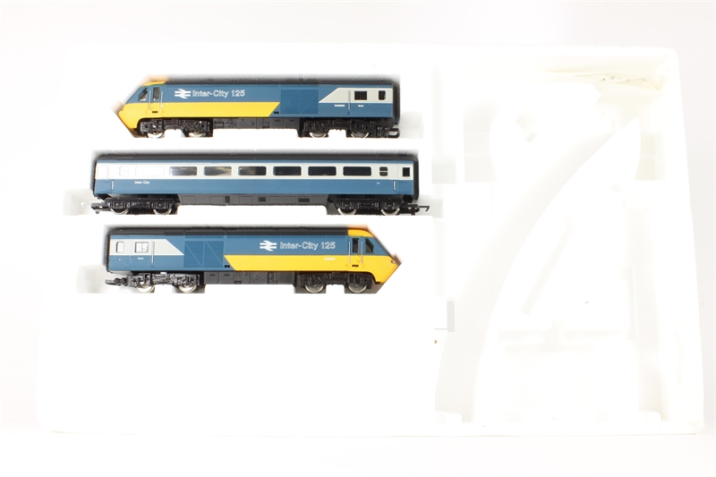 Hornby R685-issue1 Class 43 InterCity 125 Train Set - Hattons