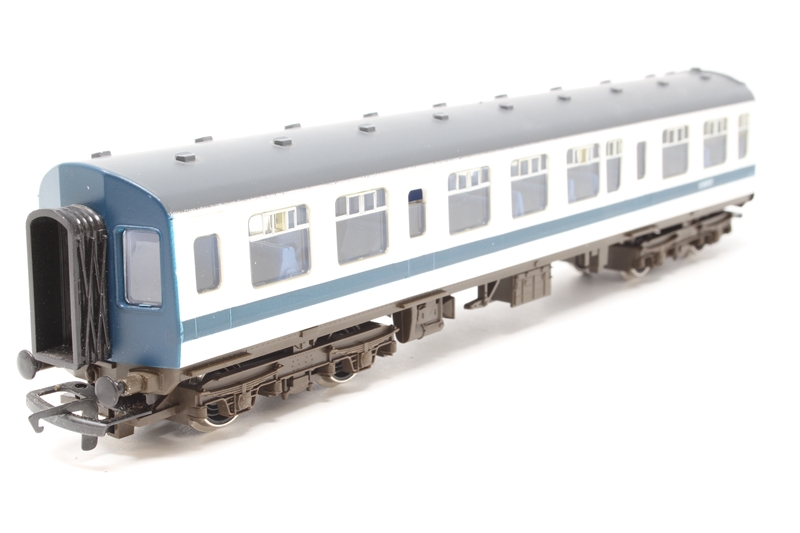 Hornby R698.CentreCar Class 110 Diesel Multiple Unit - Hattons