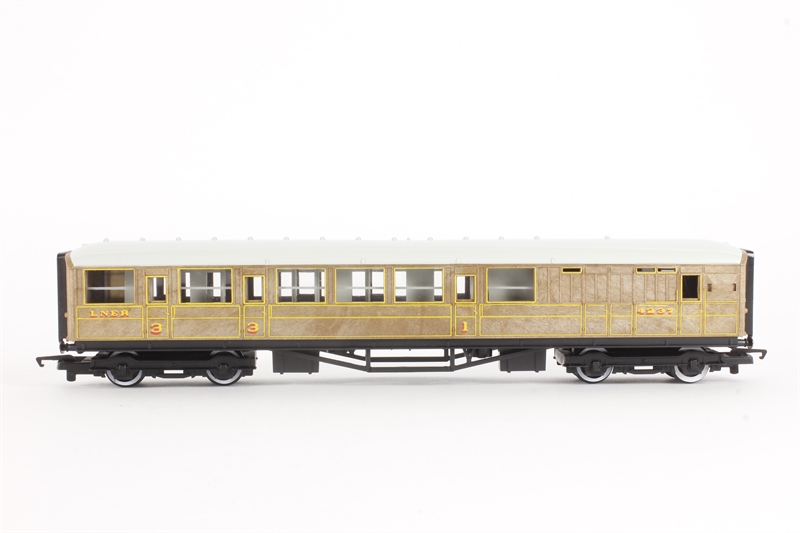 Hornby R778 The Flying Scotsman Train Set - Hattons