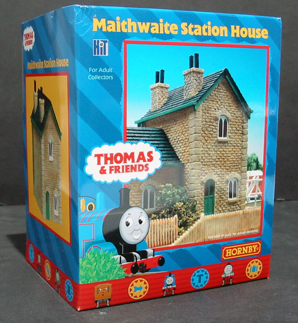 Hornby R9218 Maithwaite station house (resin) (Thomas the - Hattons