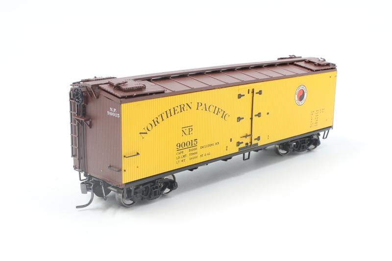 Red Caboose Co. RC-4435-01 40' Wood reefer boxcar kit of the Northern