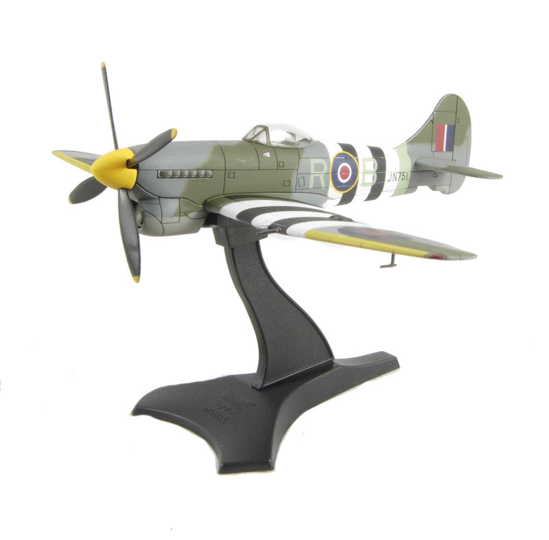 Sky Max SM4004 Hawker Tempest Mk.V Royal Air Force - Hattons