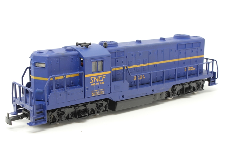 Mehano T038 Class 030 DE 539 of the SNCF - Hattons