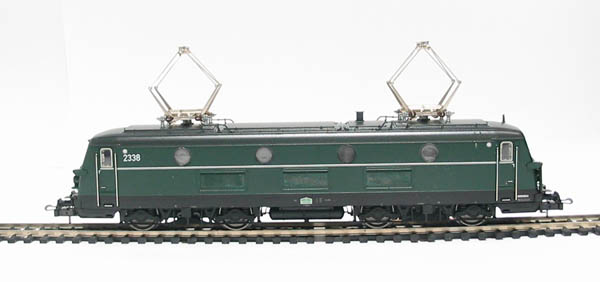 Trix TR22749 Belgian Epoch IV class 23 electric loco in - Hattons