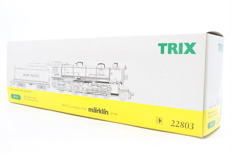 Trix TR22803 USRA Class 2400 2-8-2 Light Mikado in Union Pacific Livery