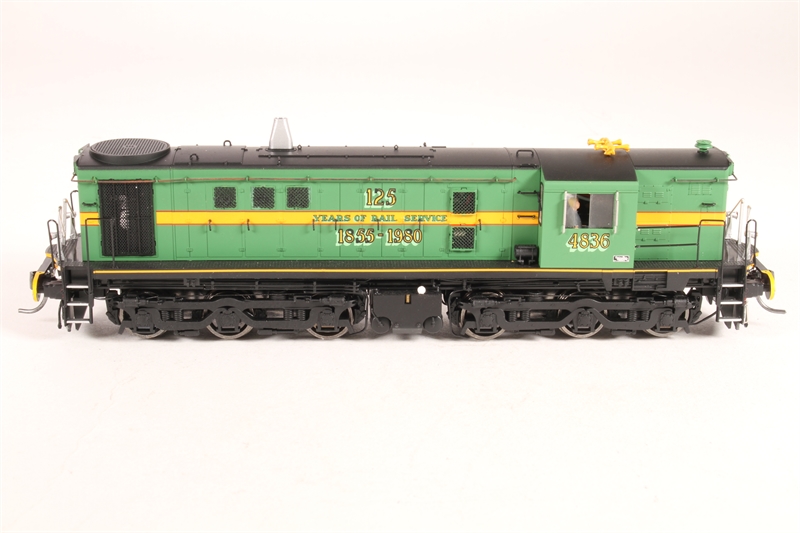TrainOrama TR4836M 48 Class 4836 '125 Years of Service' Diesel in Green
