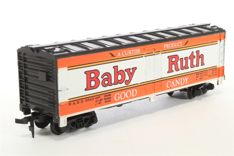 Tyco TY355C 40' Wood-Side Reefer Car - 'Baby Ruth'
