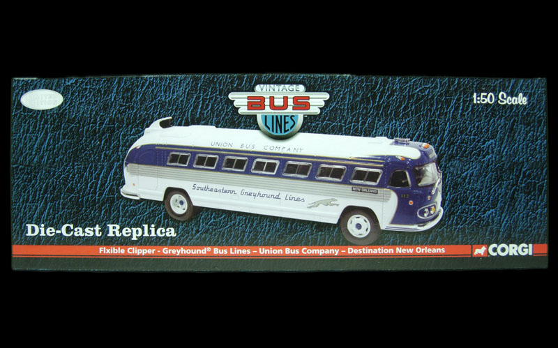 Corgi US54207.(C) Flexible Clipper with Greyhound Lines - Hattons