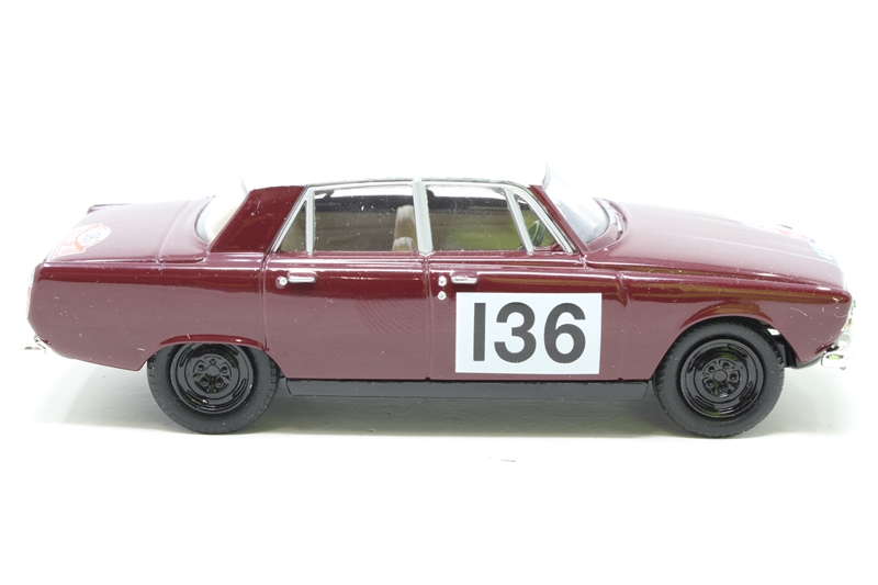 Corgi VA27008 Rover P6 2000 - Roger Clark's Rally Car