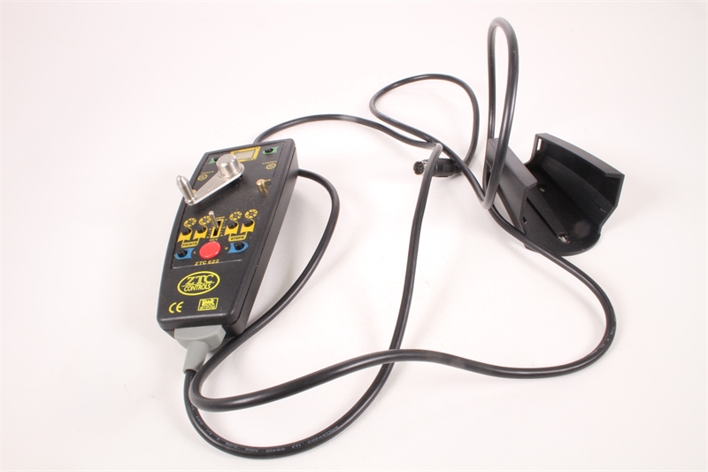 ZTC ZTC622 ZTC 622 Slave Controller with Holster included - Hattons