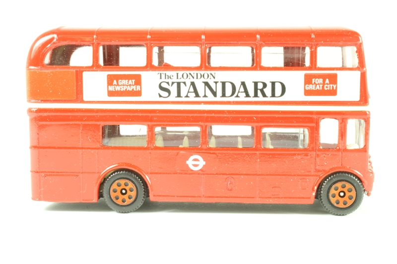 Corgi c469 Corgi 469; AEC Routemaster Bus; London Transport; Rt 16