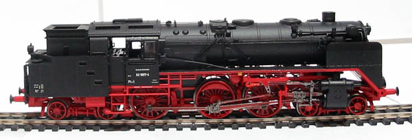 Liliput L106222 Class BR62 4-6-4 Tank loco of the German DDR in black